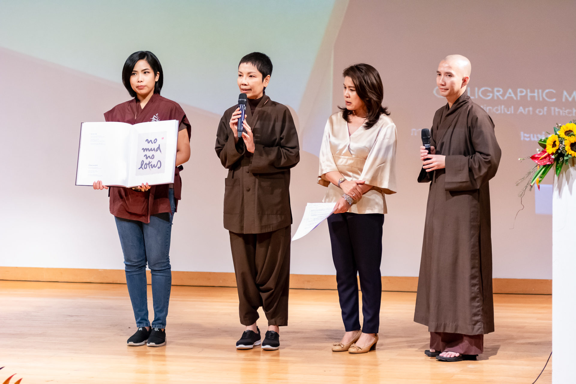 Calligraphy | Plum Village