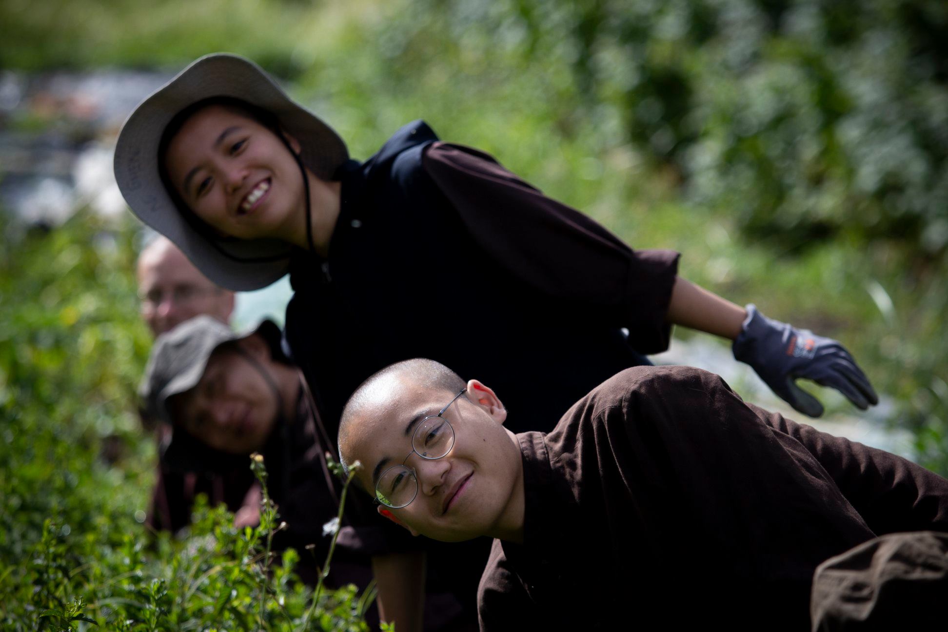 Photos / Happy Farm Community Work Day | Plum Village