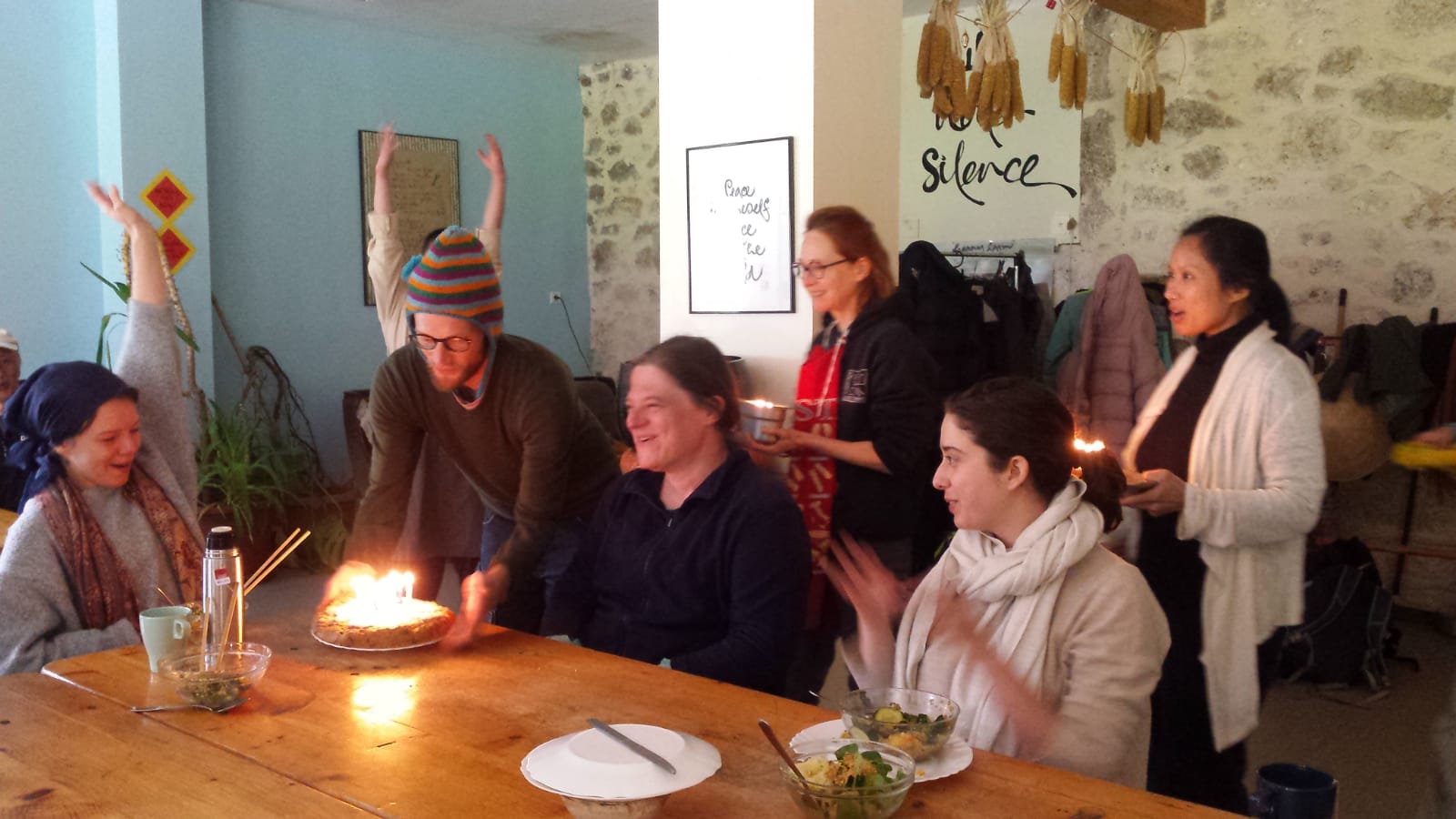 Retreats / At the Foot of the Mountain - the Long-term Lay Retreat 2021 ...