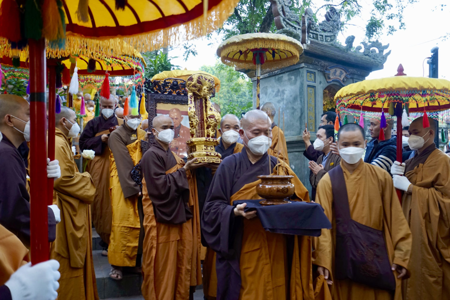 Photos / Memorial Ceremony Photos from Hue, Vietnam - 🙏 Phật Pháp Nhiệm Màu