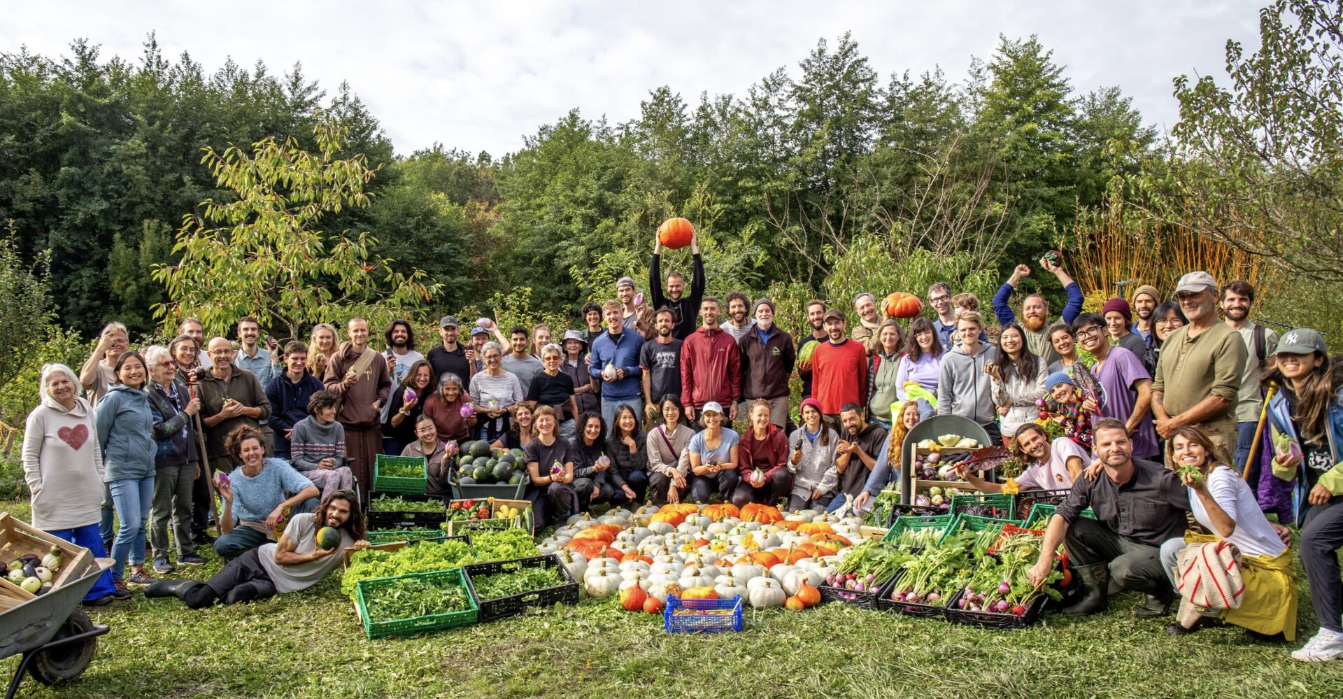 Happy Farm Harvest Retreat (Upper Hamlet) | Plum Village